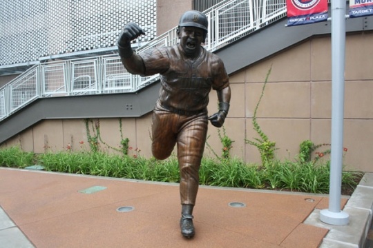 Puckett, Kirby (1960–2006) | MNopedia